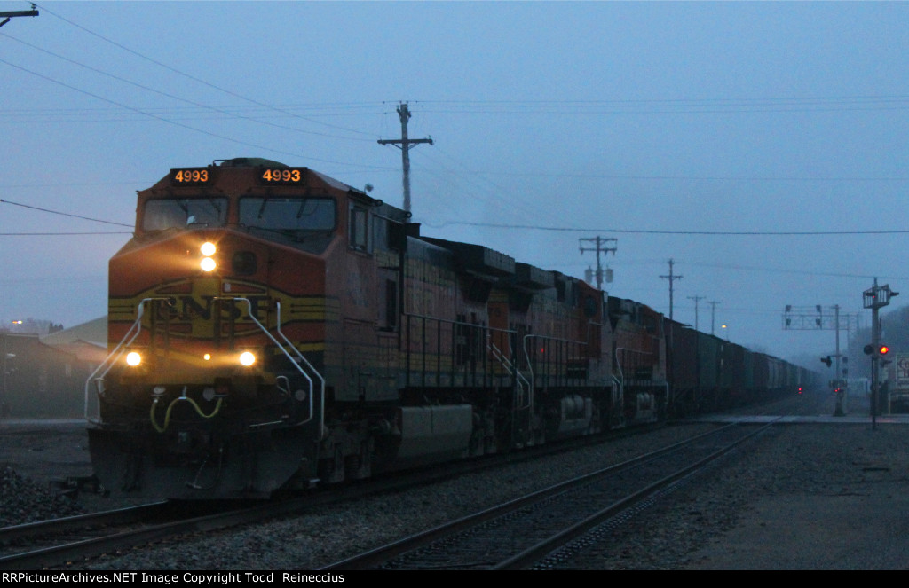 BNSF 4993